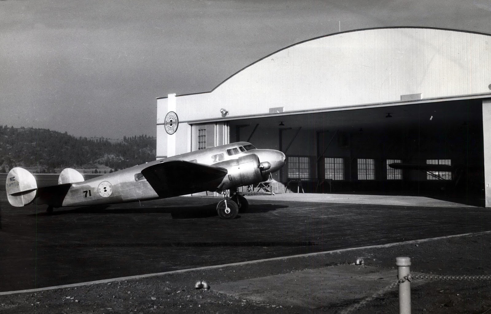 Kathryn's Report: Then and Now: Felts Field (KSFF)