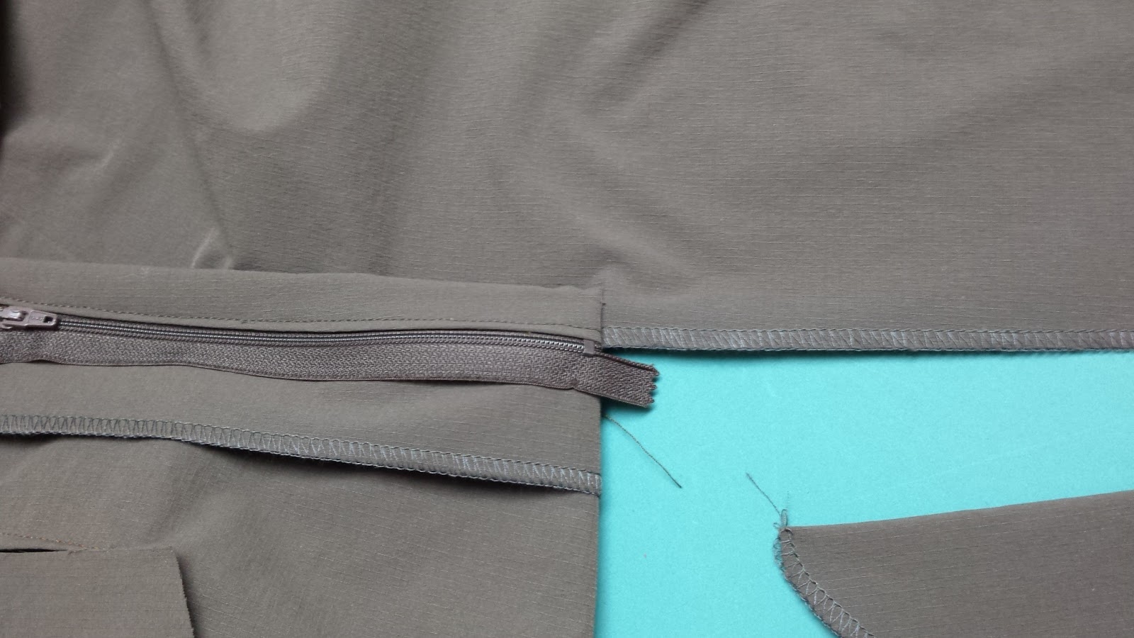 Sebastian Designs: Fly Zipper tutorial