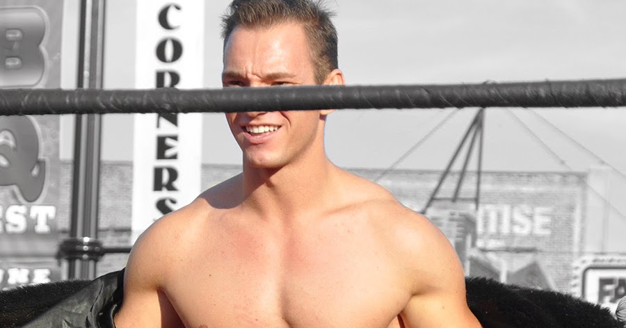 Beefcakes of Wrestling: Ashton Vuitton vs. Anthony Nese