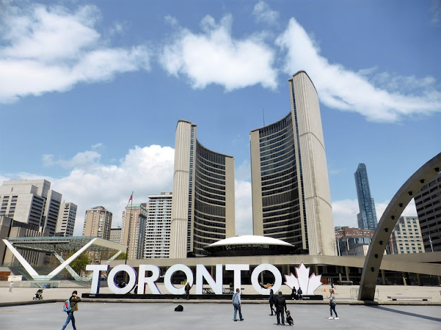 Viajando por viajar: Visitando Toronto, la capital de Ontario