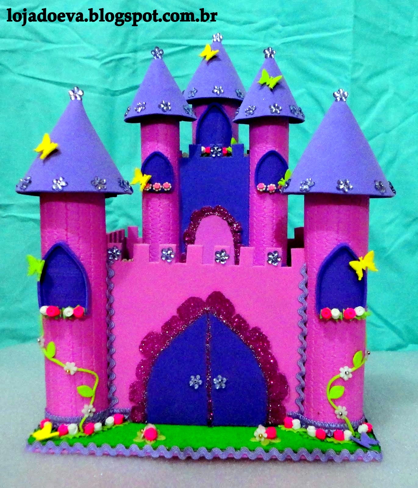 ARTESANATO EM E.V.A: CASTELO EM EVA 3D