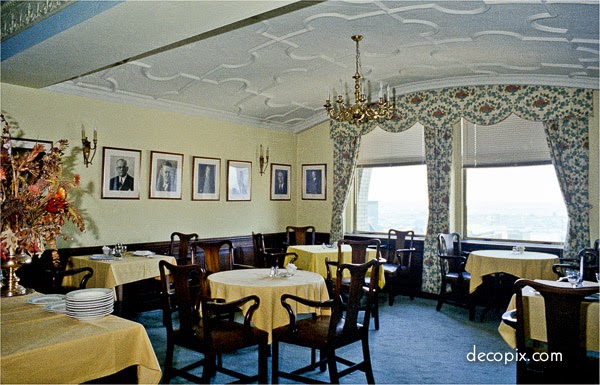 New York - History - Geschichte: Returning to the top of the Chrysler ...