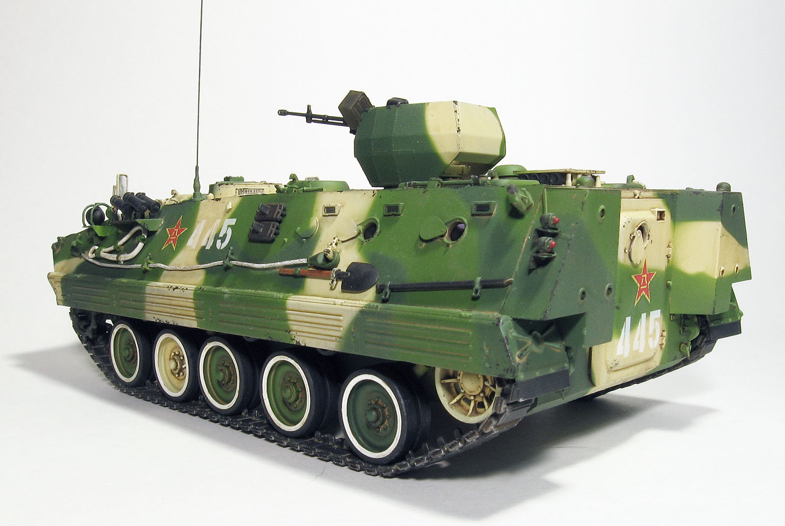 Бронетехника 1/35: PLA ZSD89 APC китайский бронетранспортер.