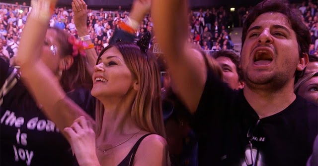 U2 Sombras e Árvores Altas - Blog: 'Círculo Completo'