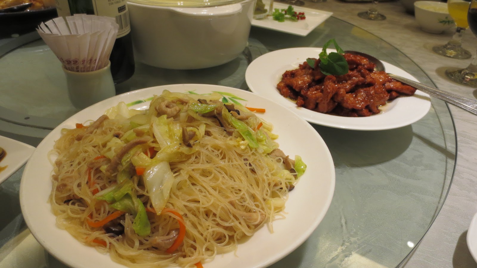 Lets Soar With Eagles: Formosa Restaurant in The Howard Plaza Hotel in ...