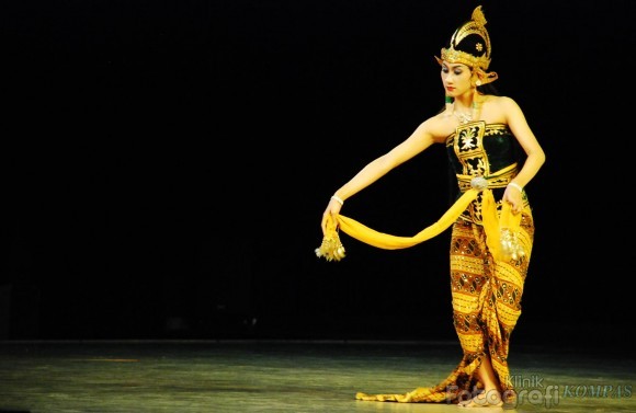 Koleksi Foto-foto Tari Serimpi Yogyakarta