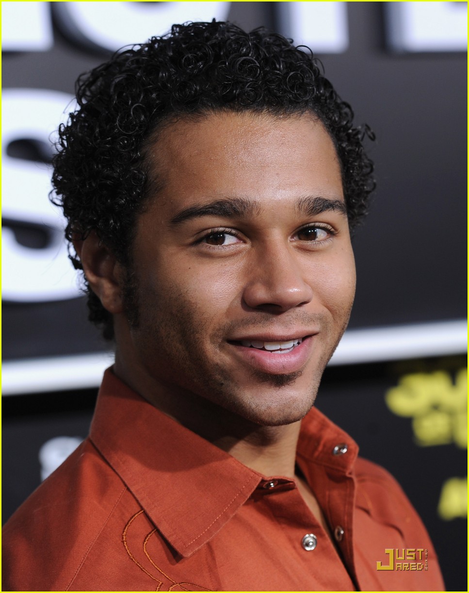 High School Musical 4ever: Corbin Bleu na ante-estreia do filme "30 ...