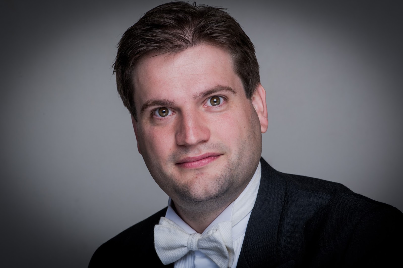 Yorkshire Bach Choir Blog: Artist spotlight - Baritone Gareth Brynmor John