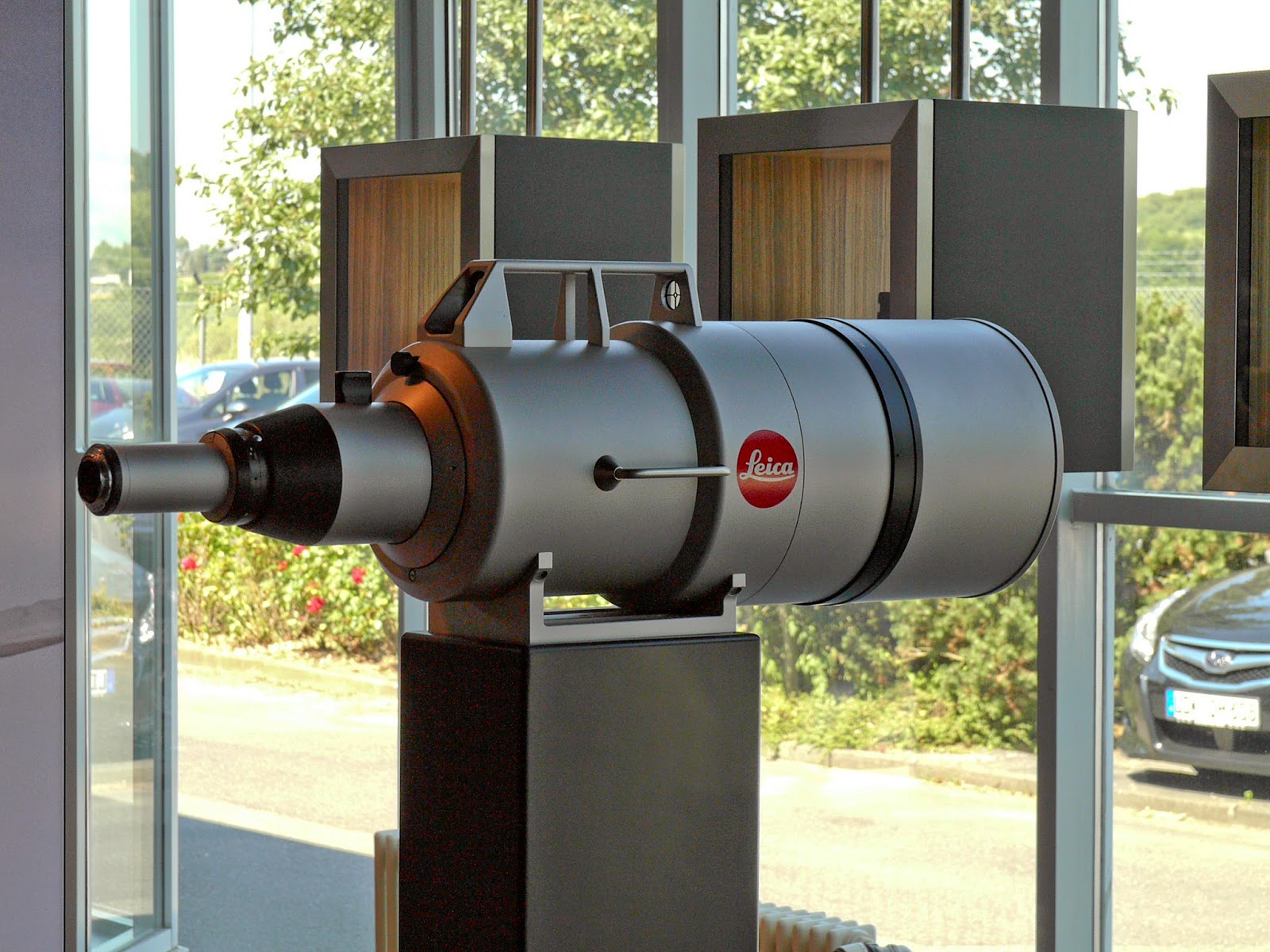 LEICA Barnack Berek Blog: THE MOST POWERFUL TELEPHOTO LENSES IN THE WORLD