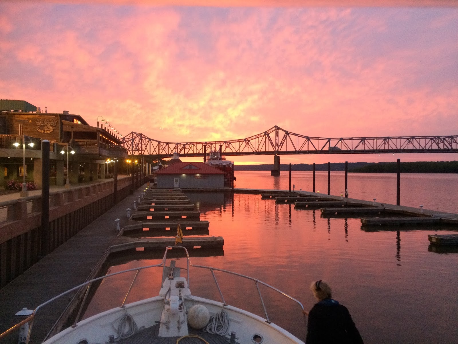 Lucky Us Adventures: Day 49 to Heritage Harbor Marina in Ottawa IL