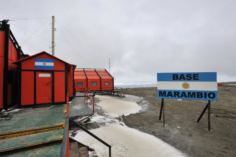 desarrollo defensa y tecnologia belica: BASE MARAMBIO: SPARTAN ATERRIZA ...