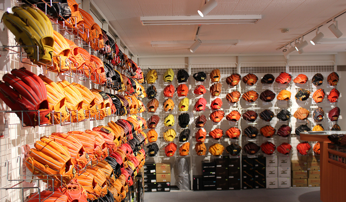 Baseball Equipment online shop "Swallow Sports staff Blog": About real ...