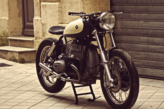 'Cause You Need ...: ... Café racer project - DIY - Rear new loop