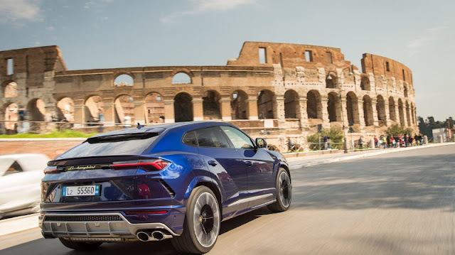 Lamborghini Urus: A Turbo Bull - The War of Auto's