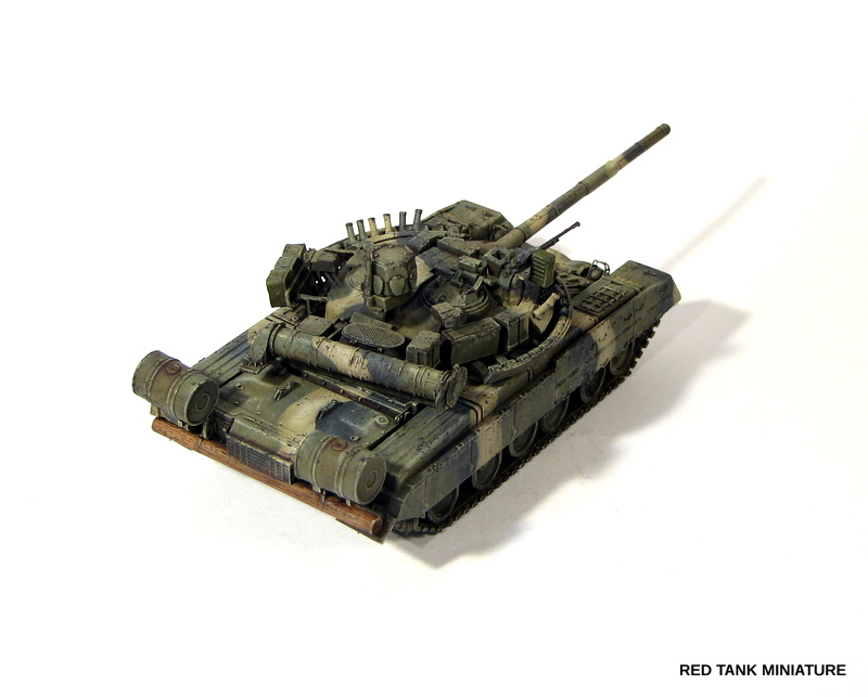 Gulumik Military Models: T-80UM1 1/72
