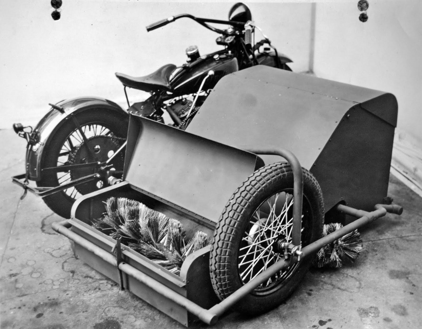 Speedboys: Vintage Sidecar days