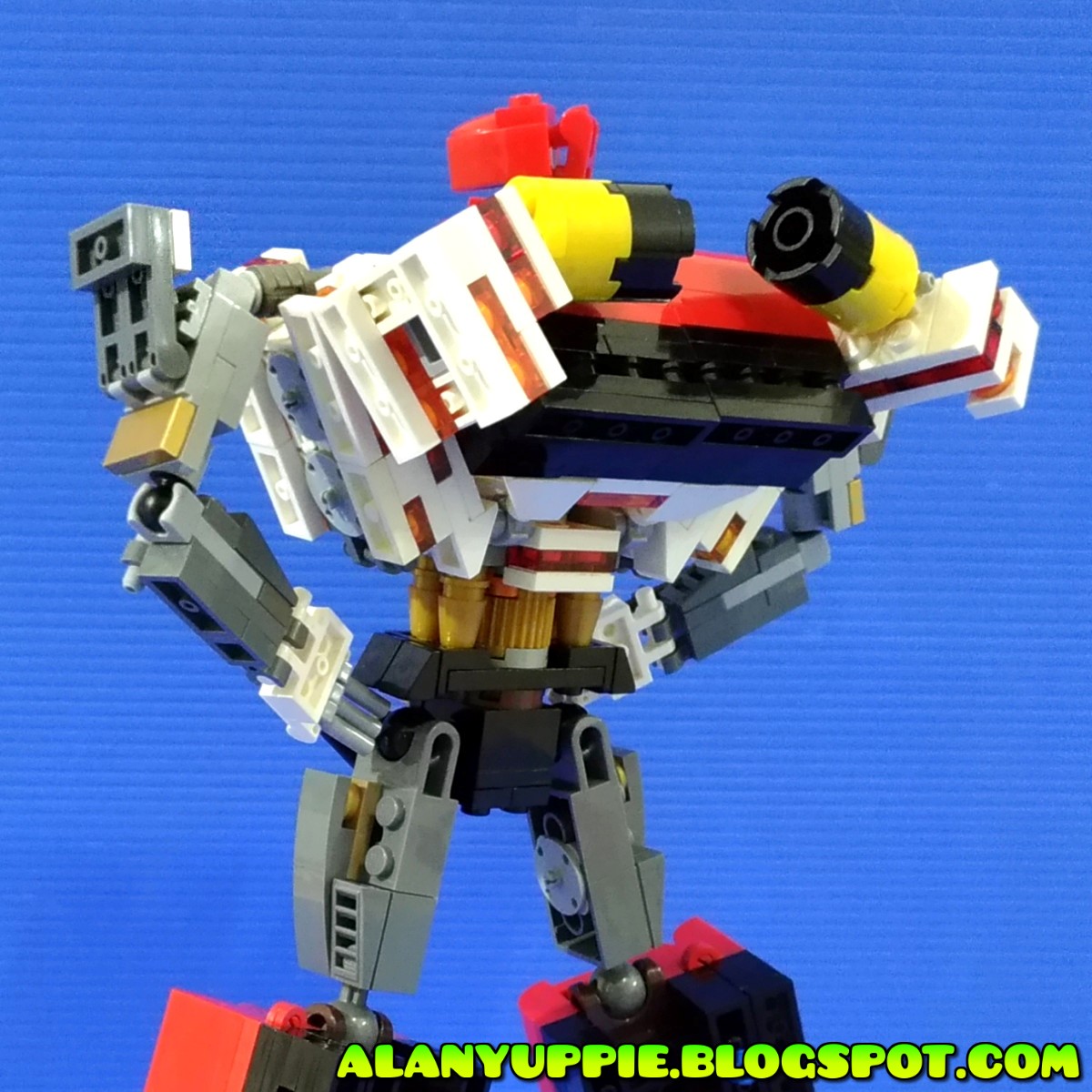 Alanyuppie's LEGO Transformers: (Updated with video) LEGO Transformer ...