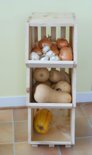 1001 Goals: Wood Vegetable Bin