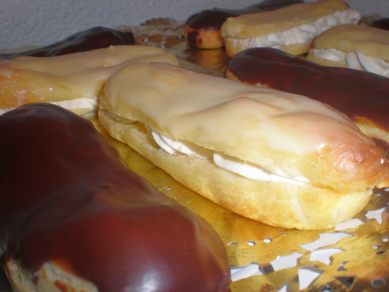 Éclairs de chocolate y crema Chantilly ~ Genzo en Masterchef
