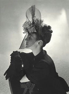 GENIUS Elsa Schiaparelli- SHOCKING PINK, SURREALISTIC GLAMOUR AND ...