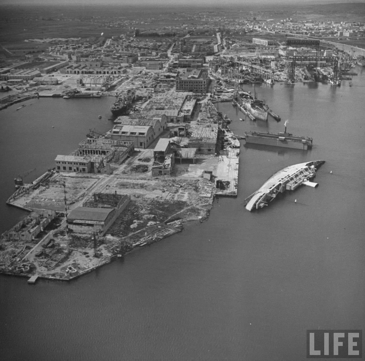 scuttle ships: stories of shipwreck and scuttle