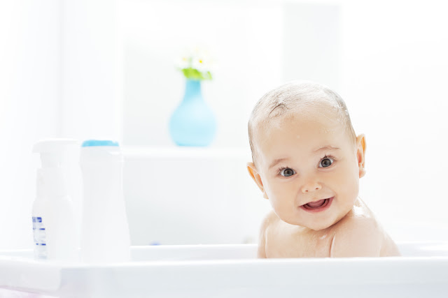 7 Simple Tips To Wash Your Toddler's Hair | Diva Likes