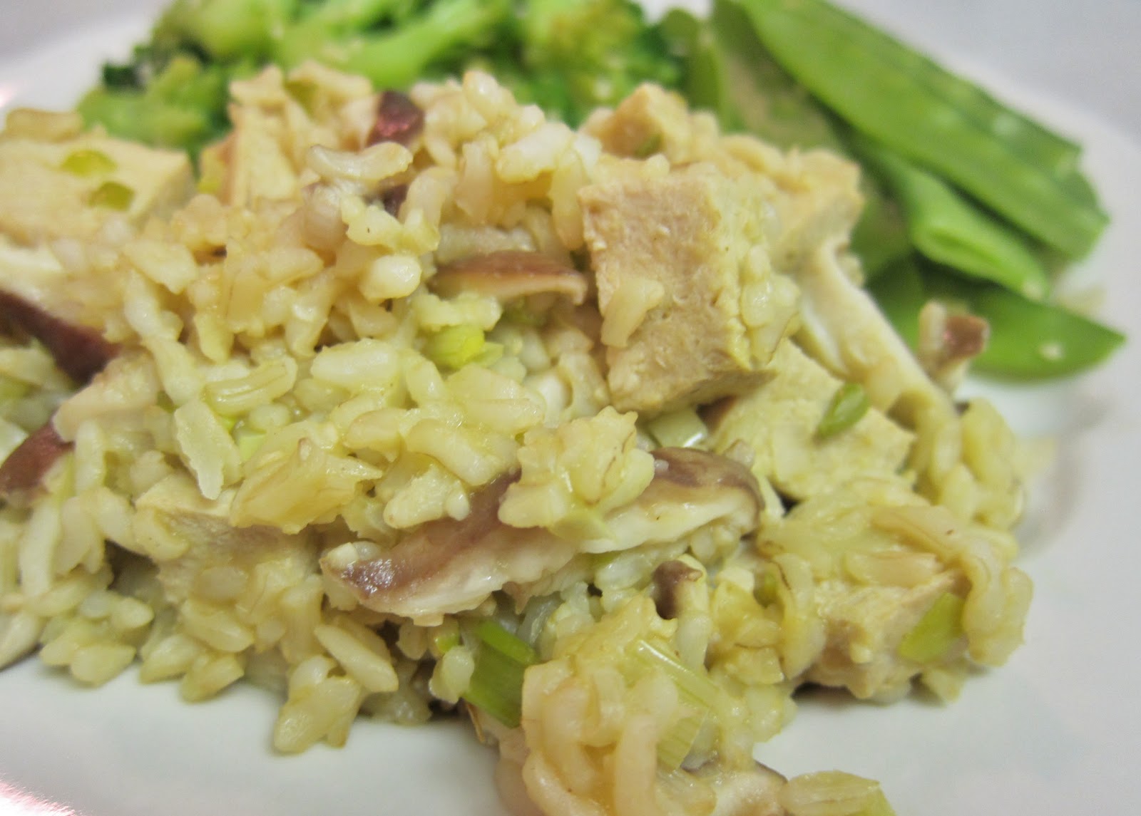 The Vegan Chronicle: Chicken-Mushroom-Rice Toss