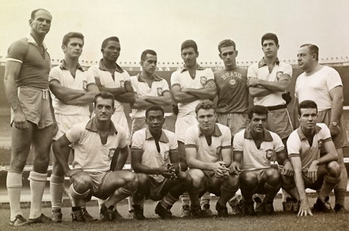 Soccer Nostalgia: Old Team Photographs-Part 22g