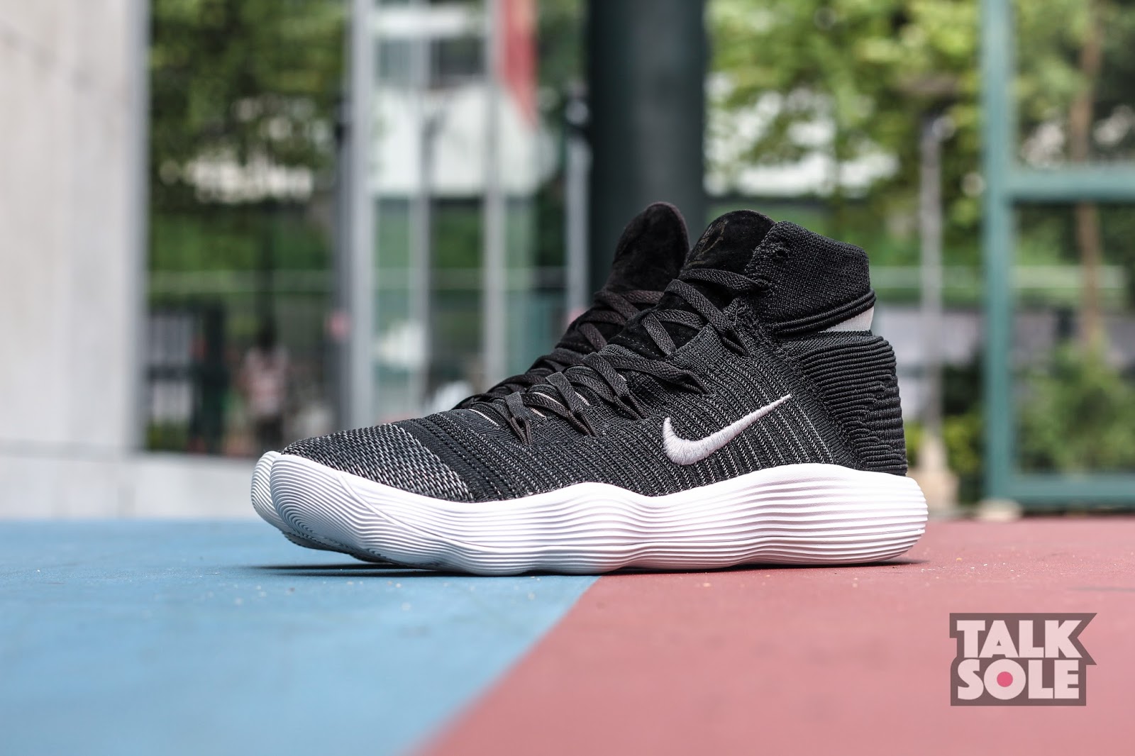 TalkSole: [Sole 師傅鞋評] 全方位的實戰鞋 - HYPERDUNK 2017 FLYKNIT EP