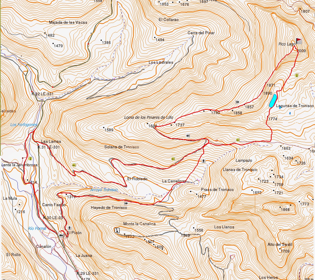 Ojolince y Sra.: Primaveral ascensión al pico Lago por el valle de Tronisco