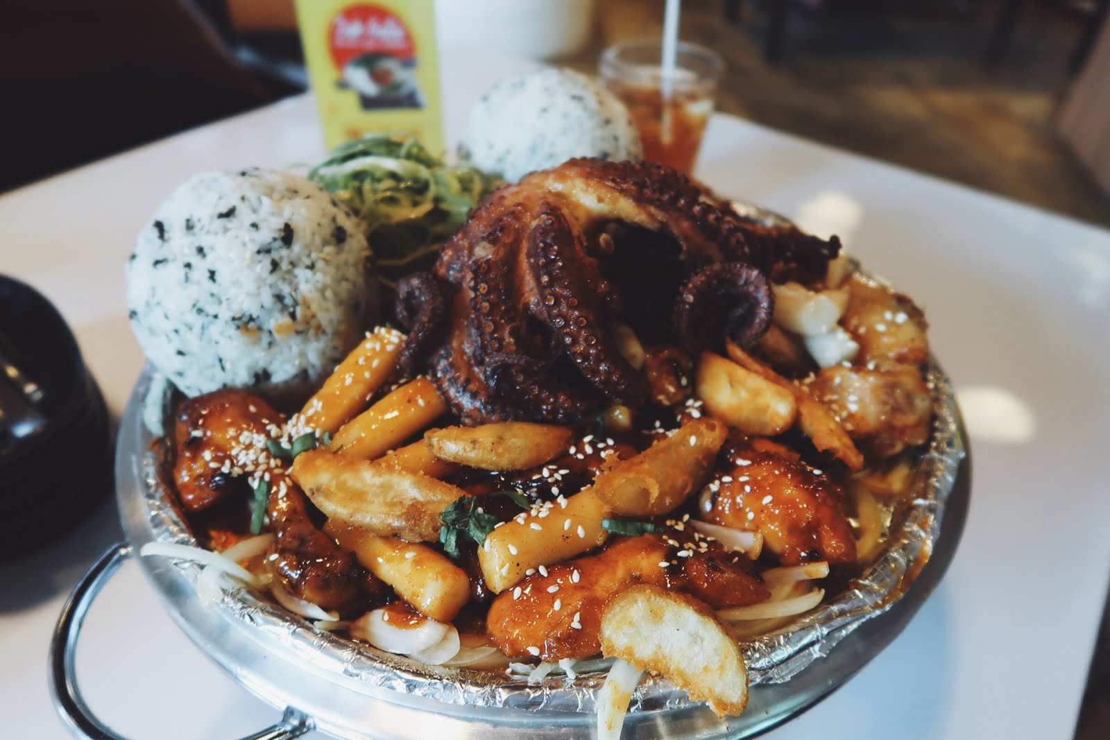 Hoolala Chicken Cafe - Gandaria City - Ditha - Djournal of Enthuastic