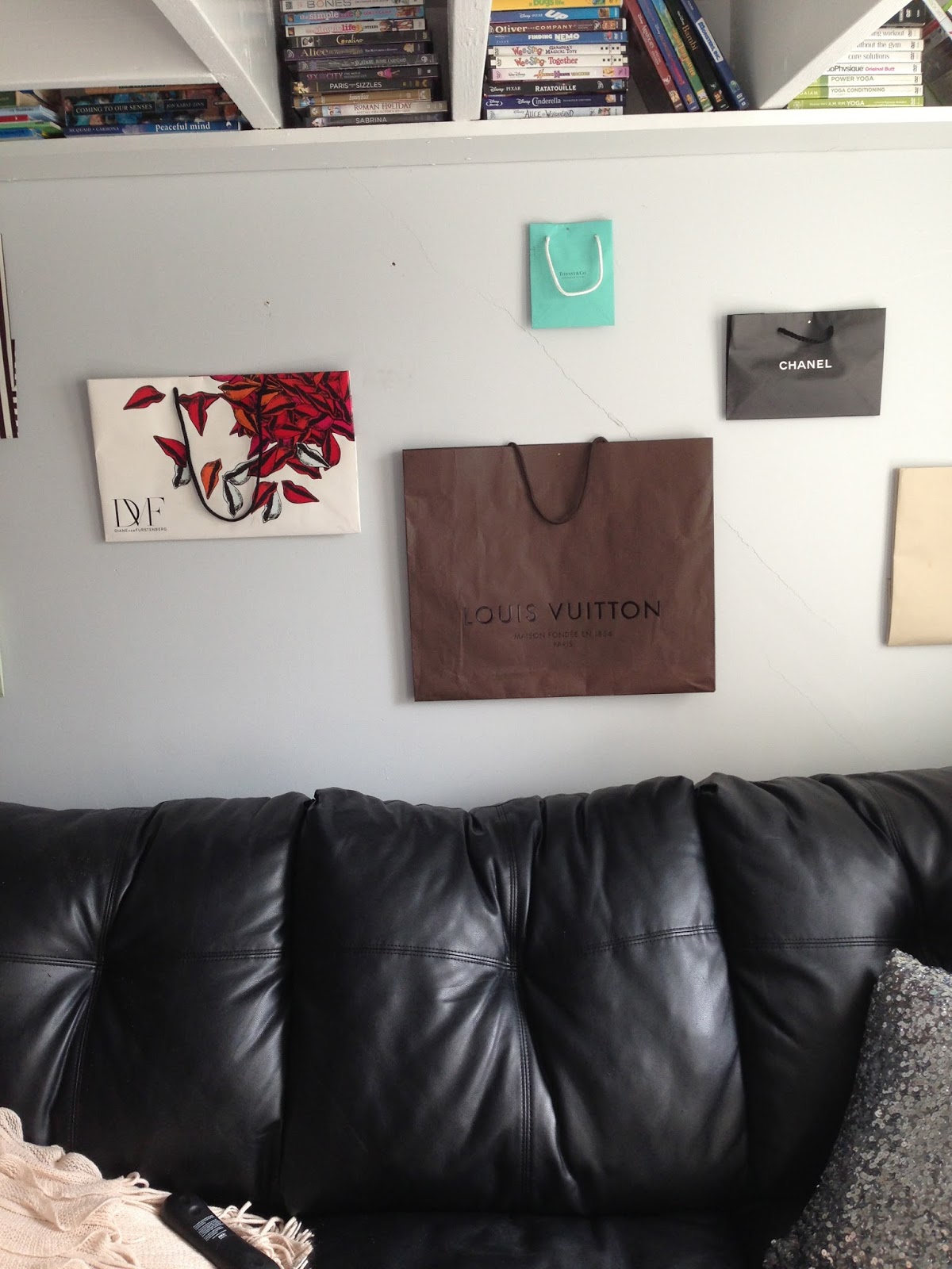 Cupcakes & Couture: DIY Shopping Bag Gallery Wall