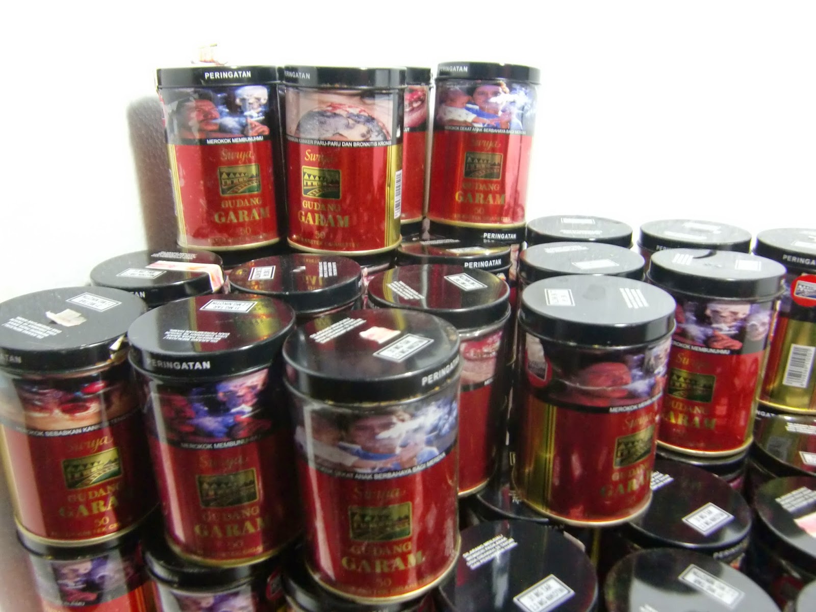 CILEGON ANTIK: Kaleng Rokok : GUDANG GARAM Surya 16 (Stock 60 Kaleng)