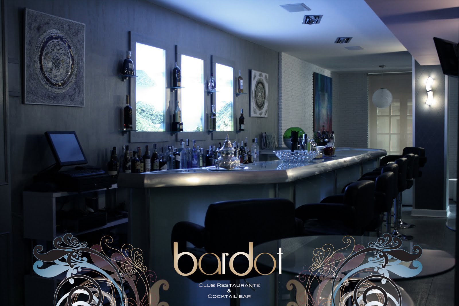 Restaurante & Cocktail Bar BARDOT