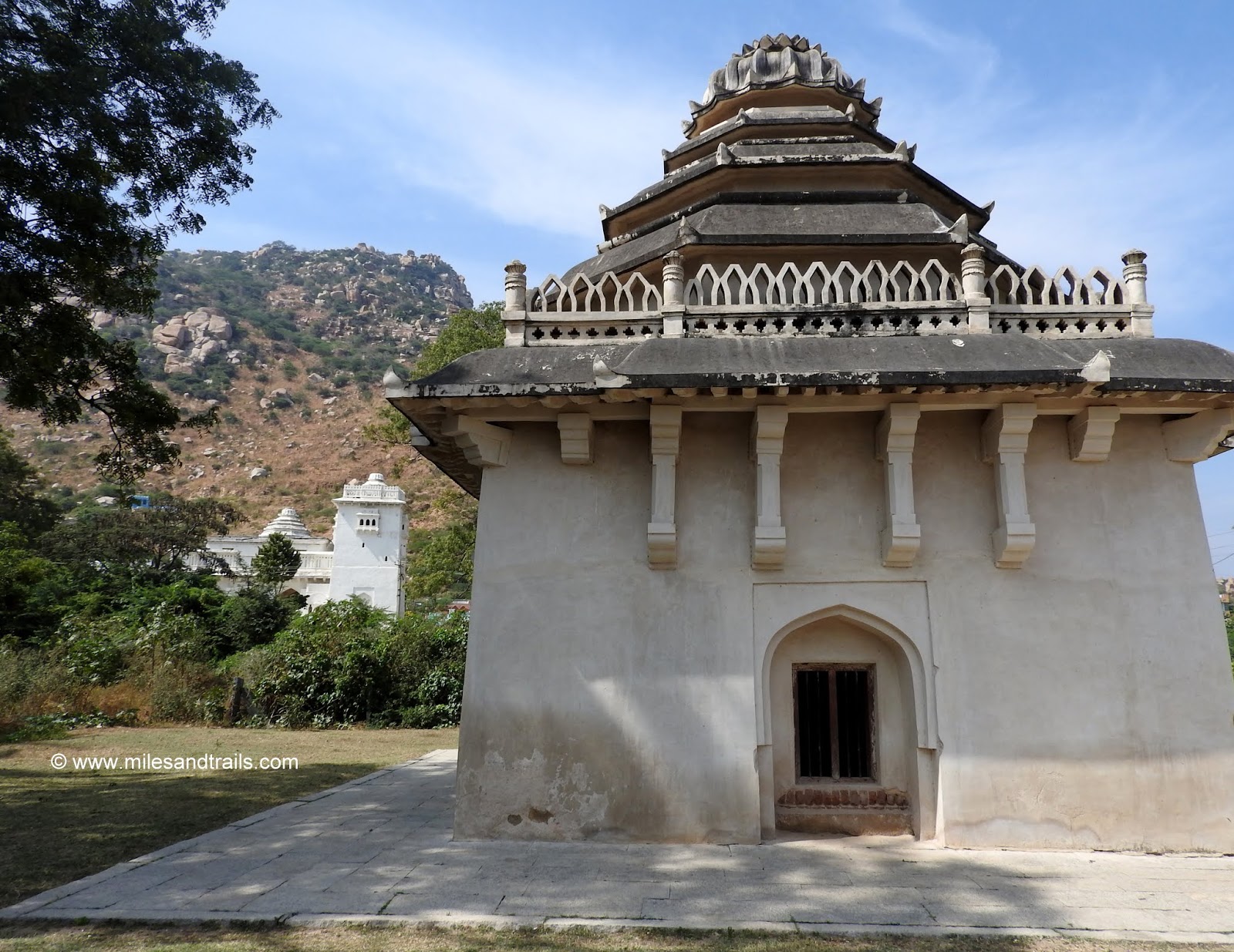 Miles and Trails: Saluva Timmarasu Jail, Penukonda