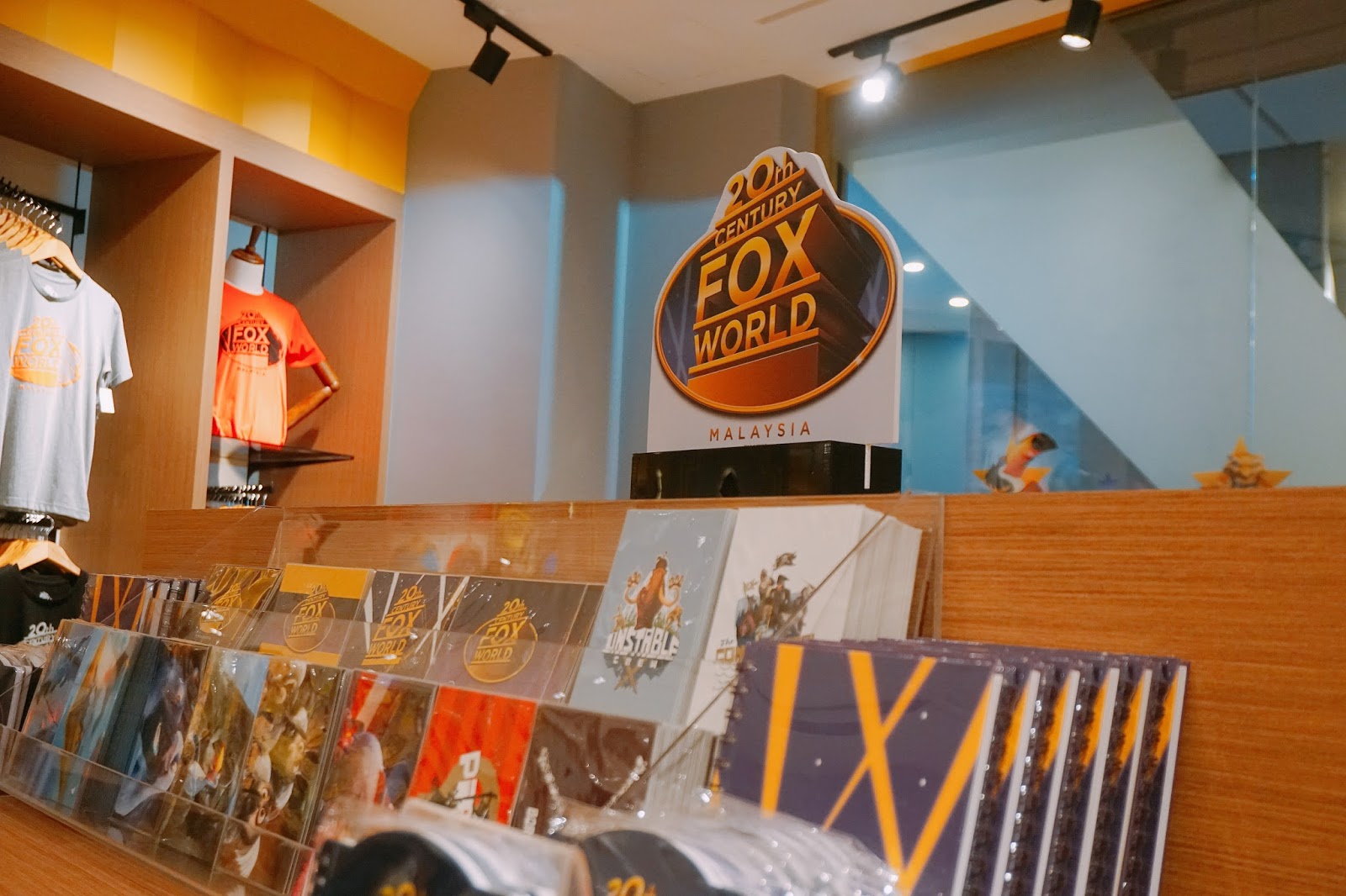 The FIRST Fox World Studio Store at Resort World Genting | Snowman ...