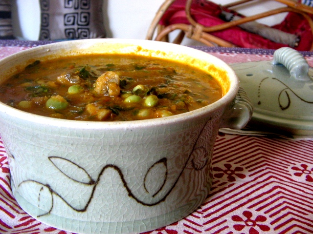 AnnaParabrahma: Tur, Methi, Mushroom Handi
