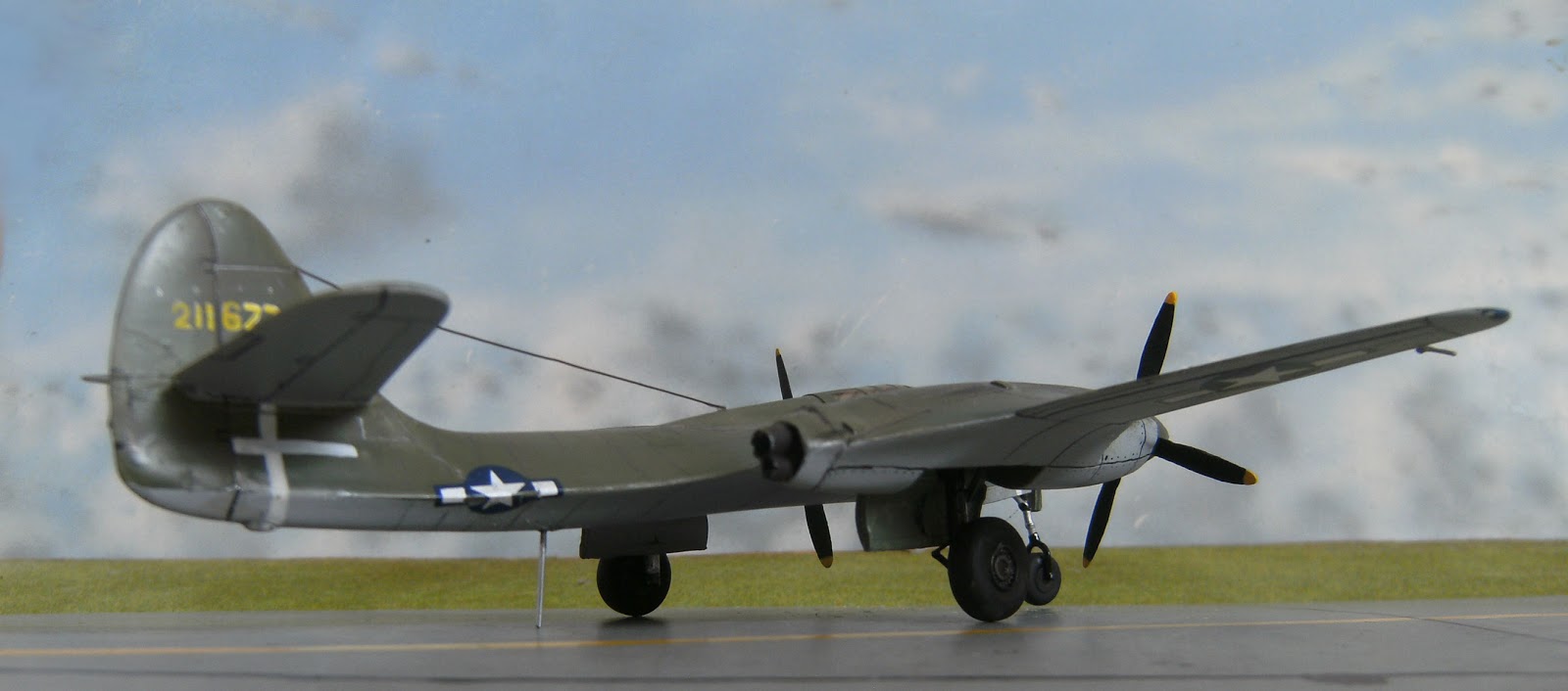 Happyscale-Modellbau: McDonnell XP-67 Bat - Anigrand resin-kit 1/72