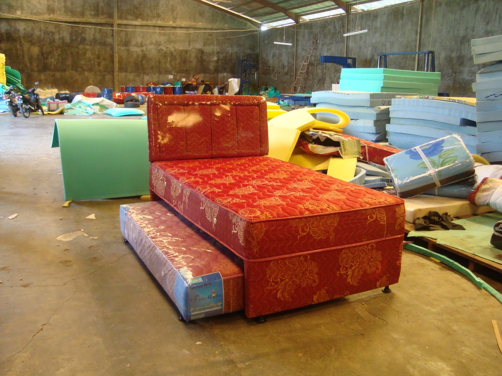 JUAL PERLENGKAPAN ALAT"RUMAH TANGGA: BERBAGAI CONTOH SPRING BED