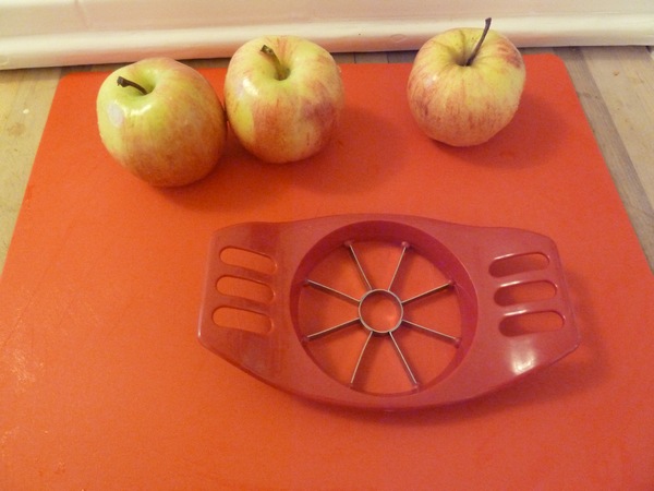 Sakacon: Usagi Ringo (Rabbit Apples)