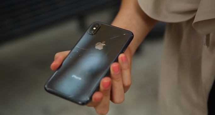 WATCH: $1,000 iPhone X easily gets cracked in just one drop - The ...