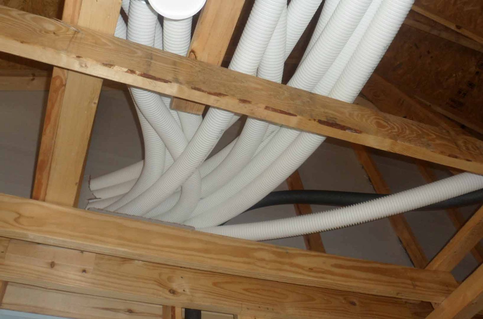 Rocky Hollow Home: March 01, 2012 HVAC Rough In