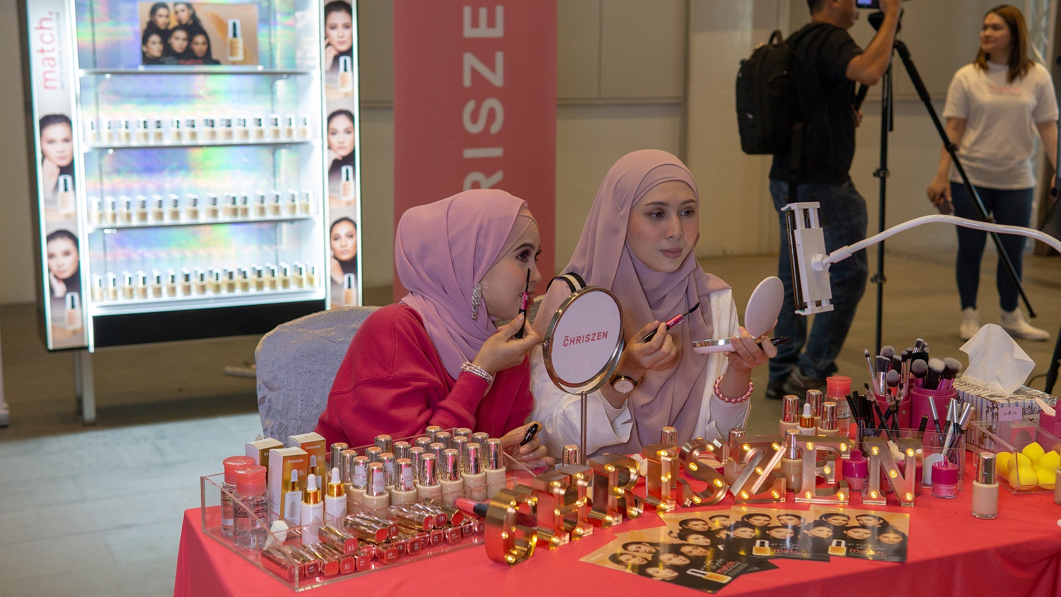 CikLilyPutih The Lifestyle Blogger: CHRISZEN MATCH MATTE SERUM FOUNDATION