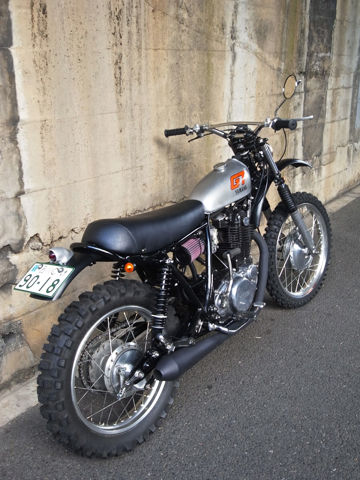 SR400 VMX - Inazuma café racer