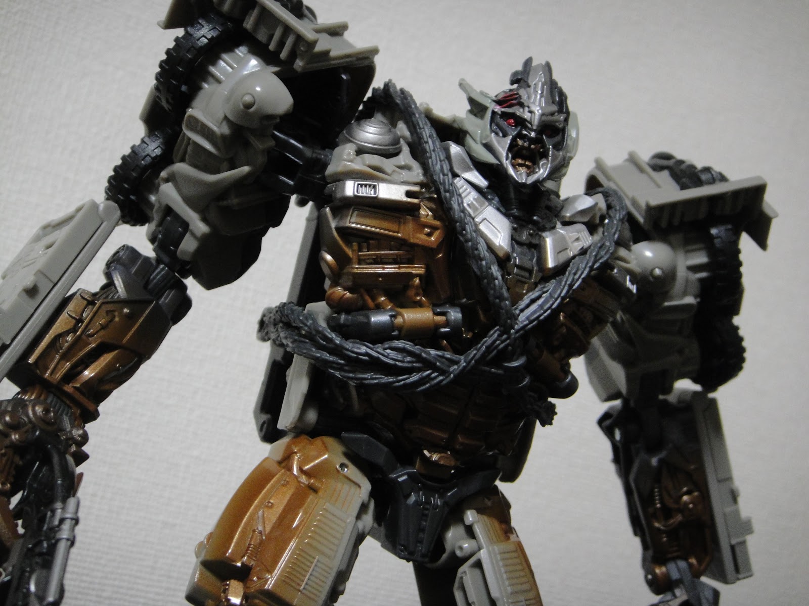 メガトロン（スタジオシリーズ）SS-27 DOTM Megatron Trasformers Studio Series