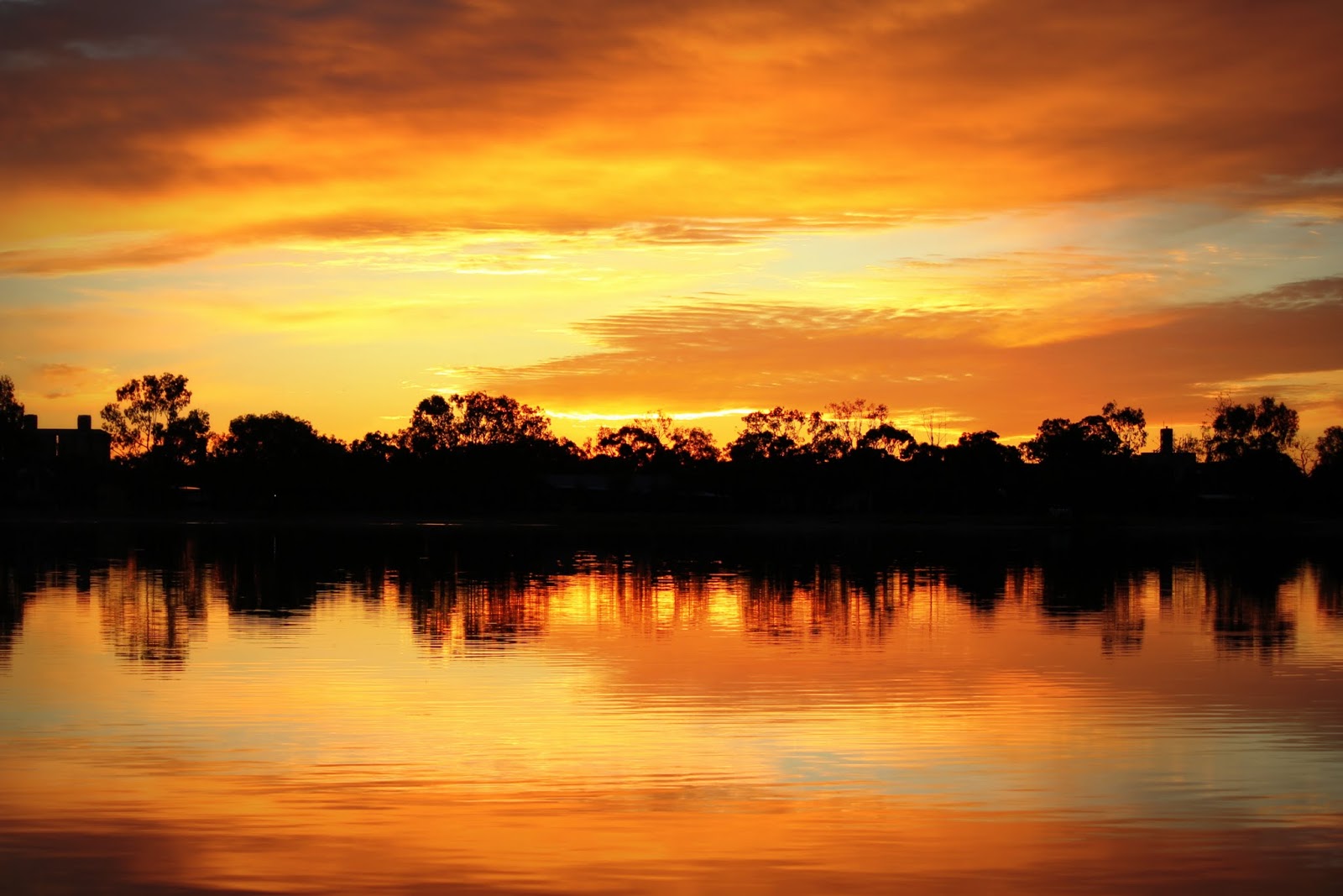 Travelling Around Australia: Continuing our journey..Hopetoun, Victoria