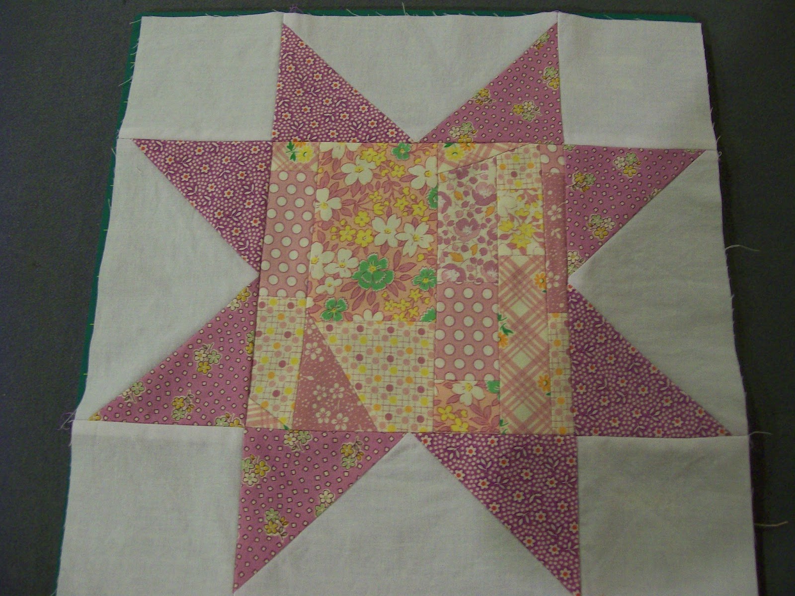 Nettie Sews and Lucky Quilts: Wonky Stars done the Improv Way