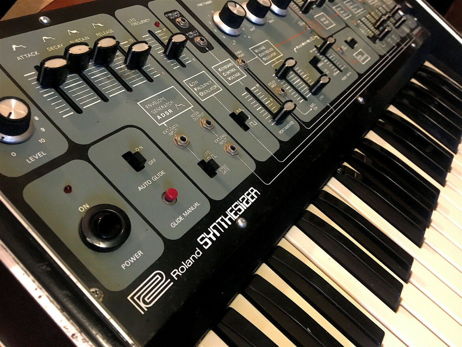 MATRIXSYNTH: Roland System 100 Analog Synth