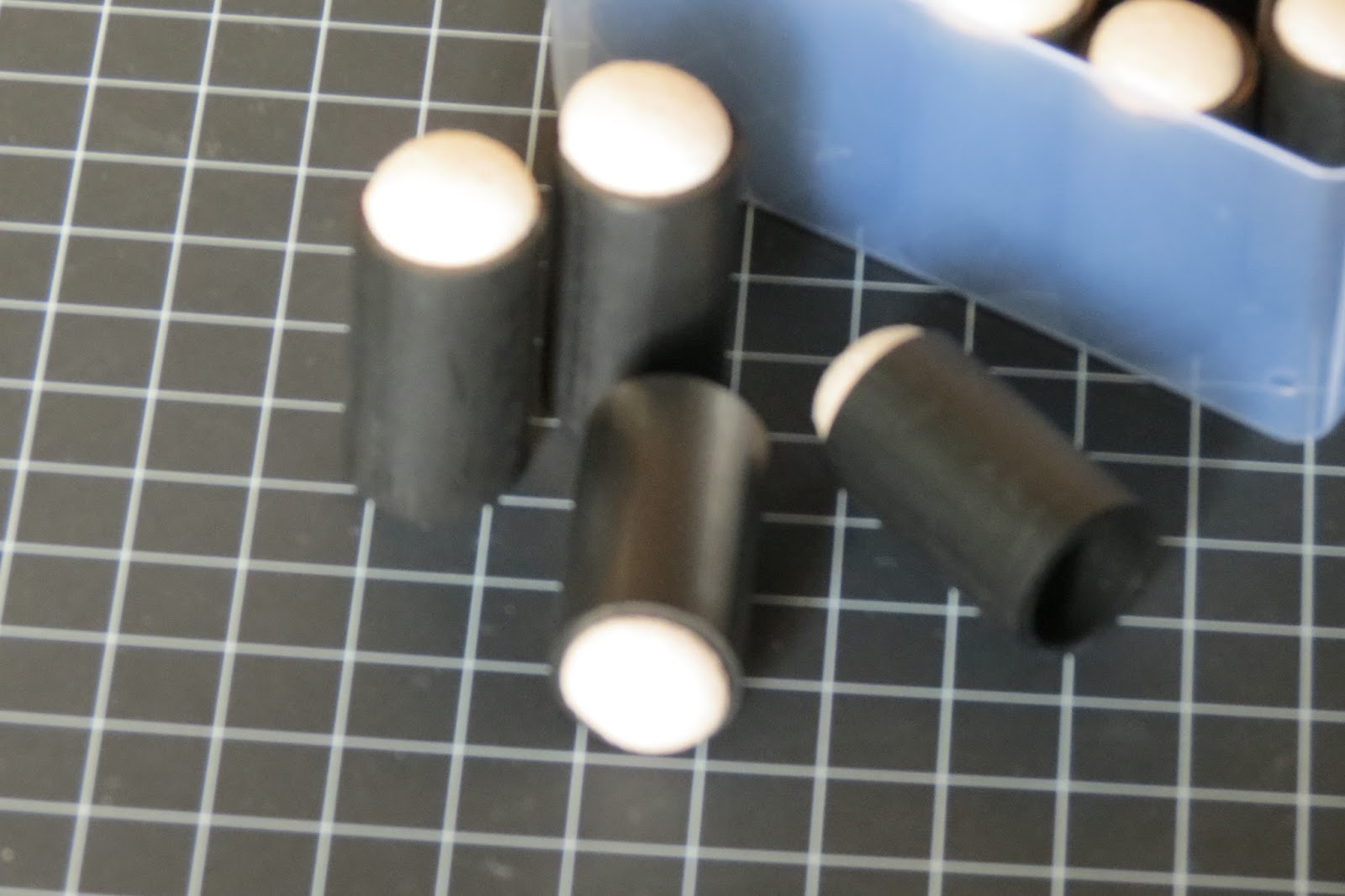 Ligaya's Creativity Zone: Homemade Blending Tools and Sponge Daubers