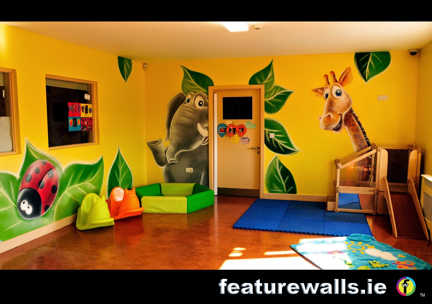 Mural Painting Professionals featurewalls.ie: HAND PAINTED CRECHE MURALS